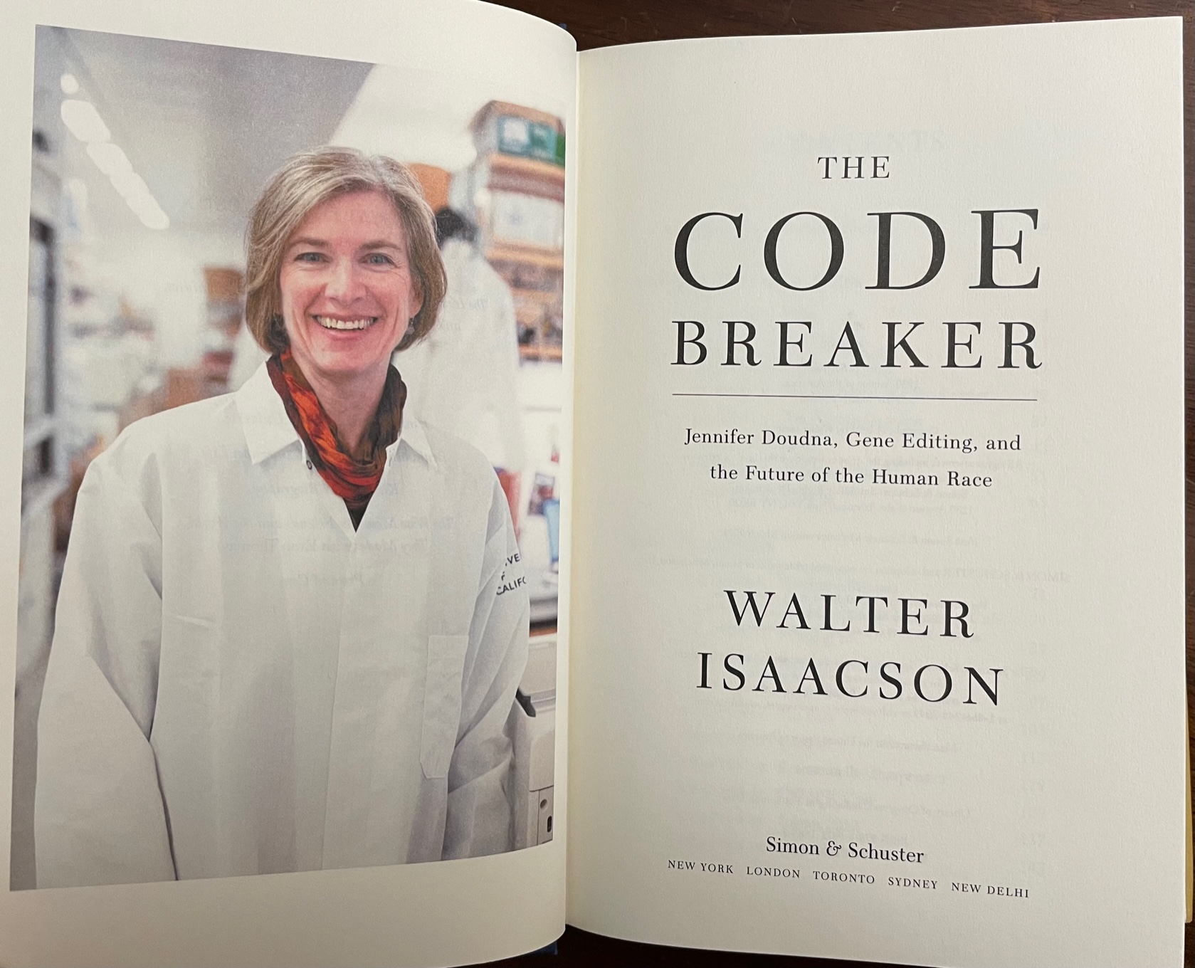 The Code Breaker: Jennifer Doudna, Gene Editing, and the Future of the ...